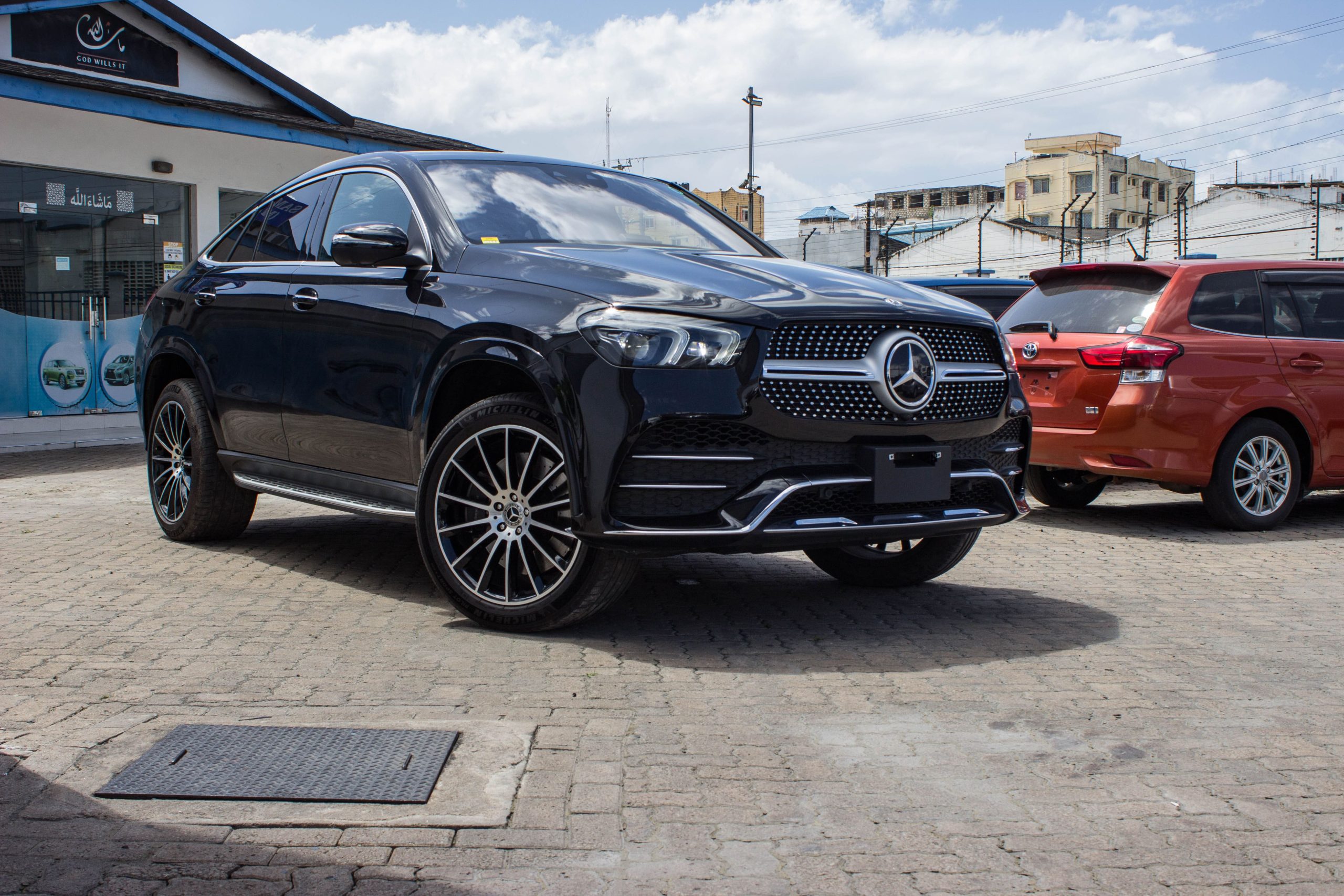 Mercedes-Benz GLE400d 4MATIC – Sammy Traders Ltd