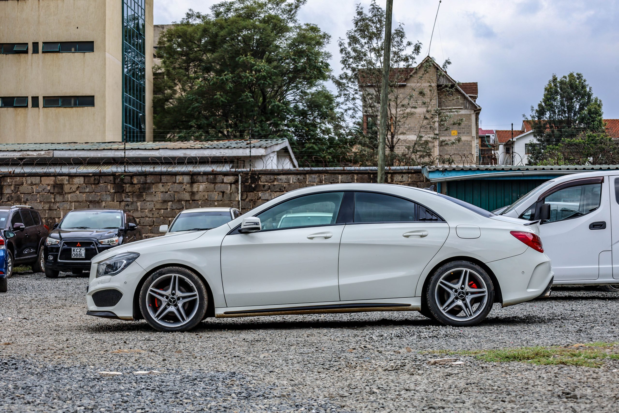 MERCEDES BENZ CLS 180 AMG – Sammy Traders Ltd