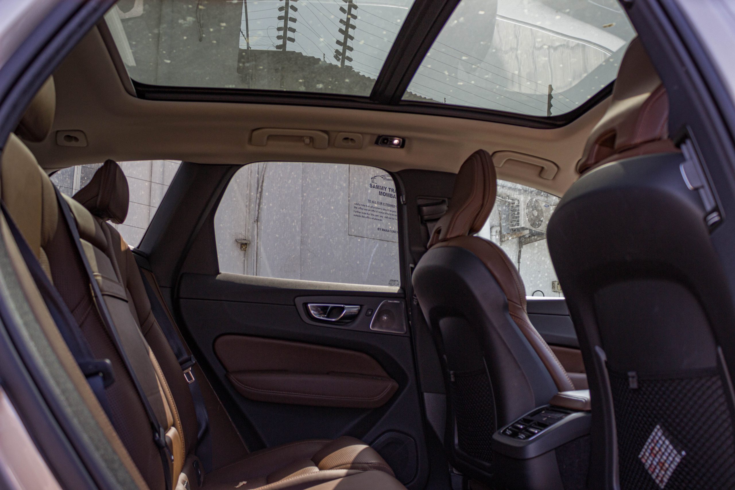 Volvo XC60 D4 2017 Gold – Sammy Traders Ltd