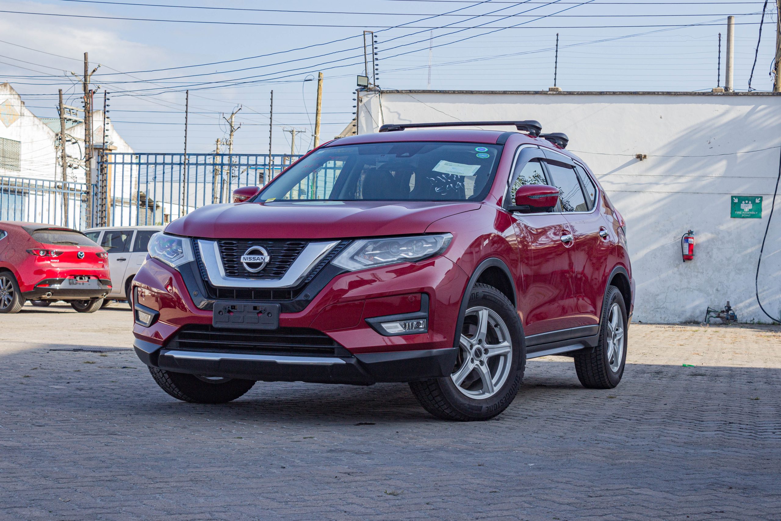 Nissan Xtrail 2018 Red – Sammy Traders Ltd